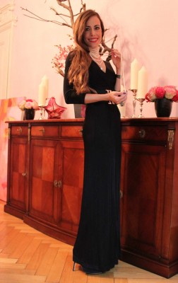 sonya burch-baumann | Sandra‘s Closet