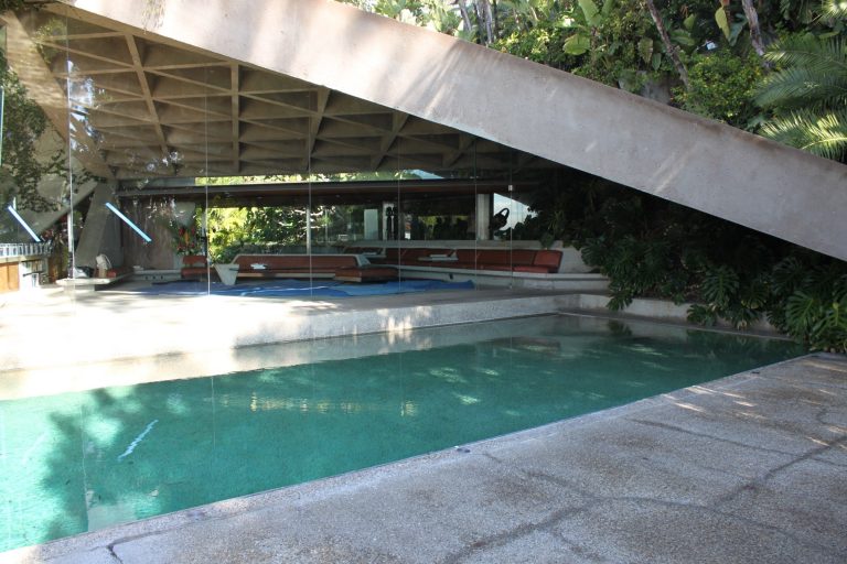 My Look: Sheats-Goldstein House Los Angeles | Sandra‘s Closet