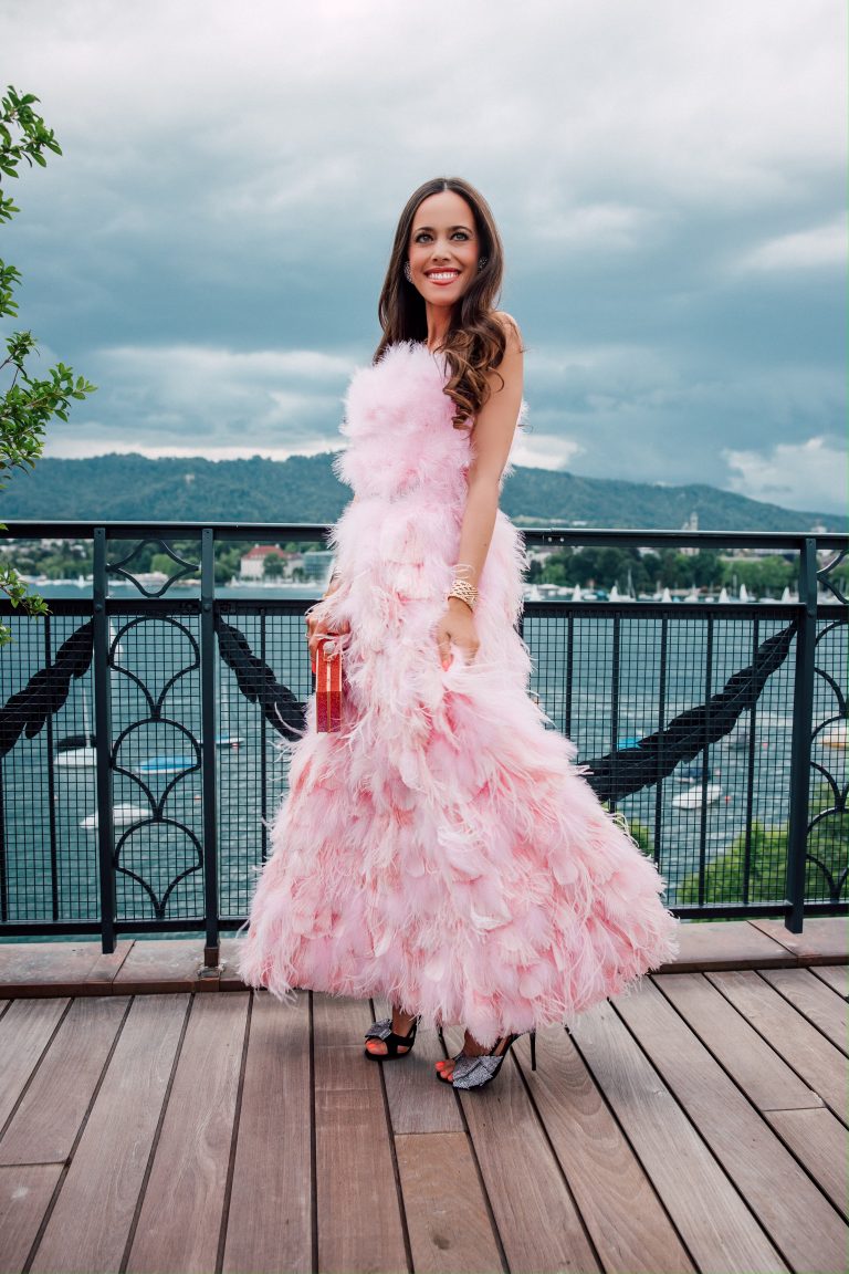 My Look: Feathers | Sandra‘s Closet