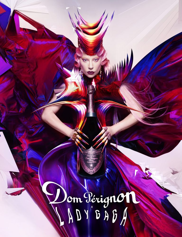 The Queendom | Sandra‘s Closet