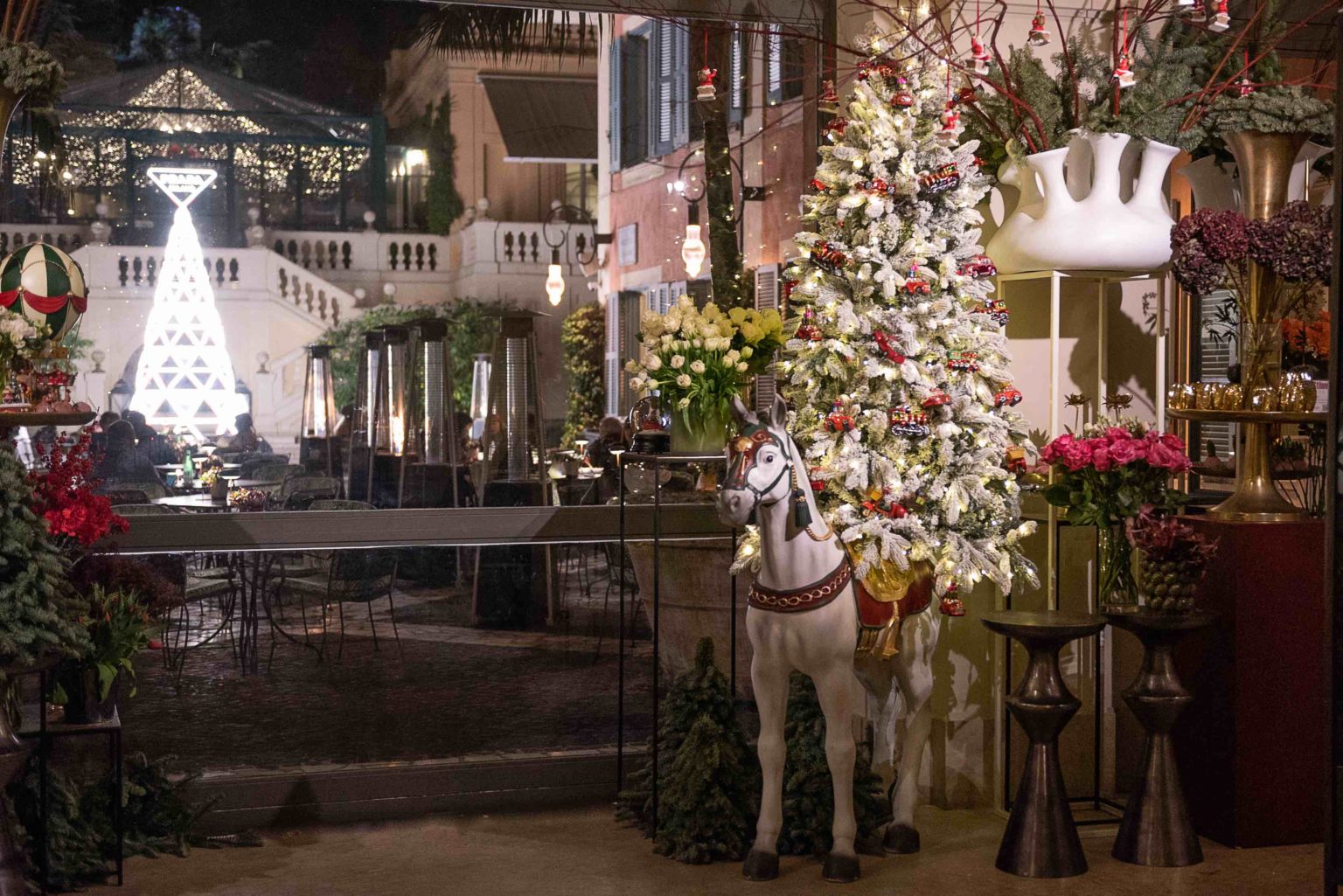 A Prada Christmas Tree at Hotel de Russie | Sandra‘s Closet