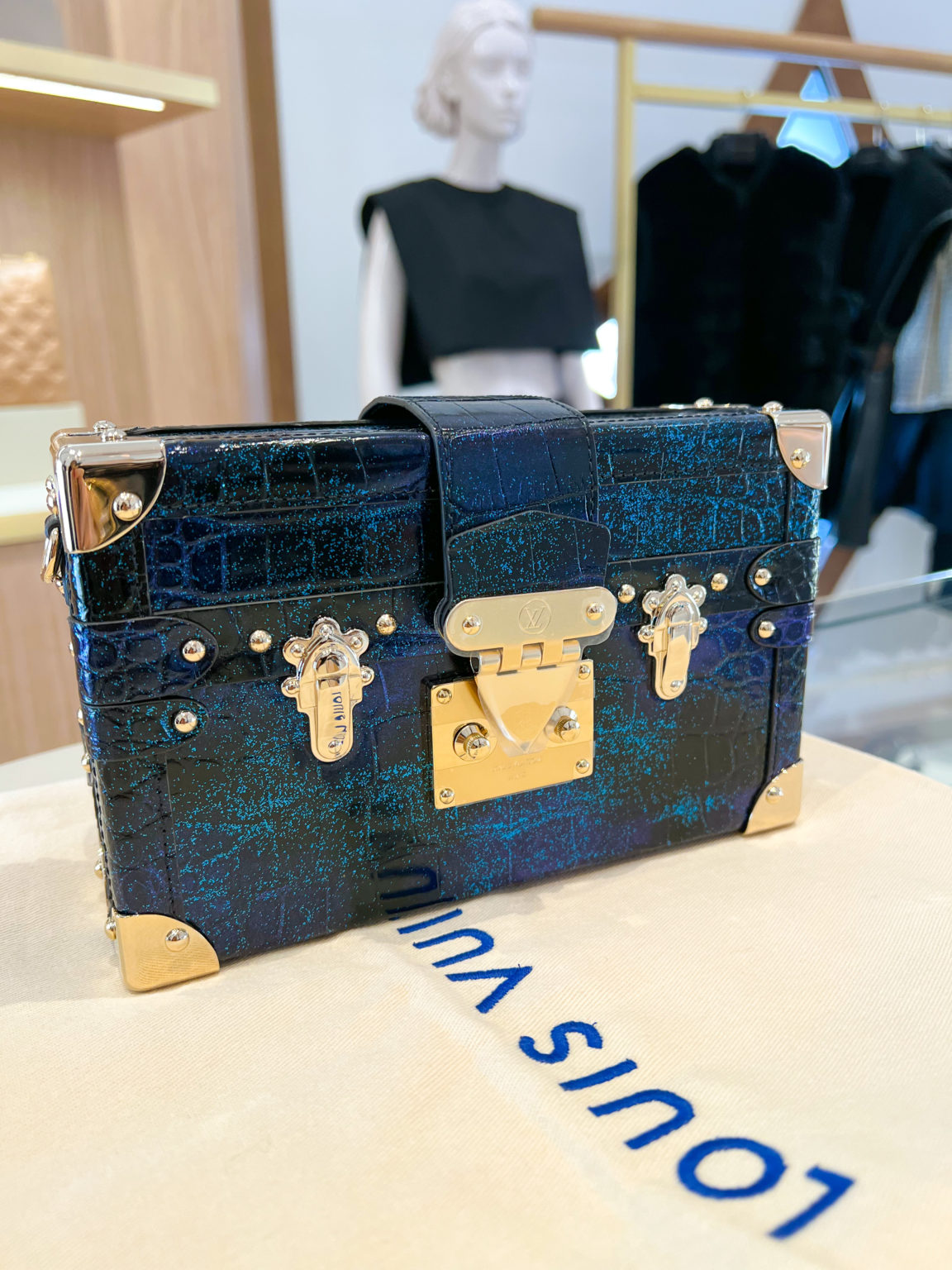 Louis Vuitton Yurt Pop-Up in St. Moritz | Sandra‘s Closet