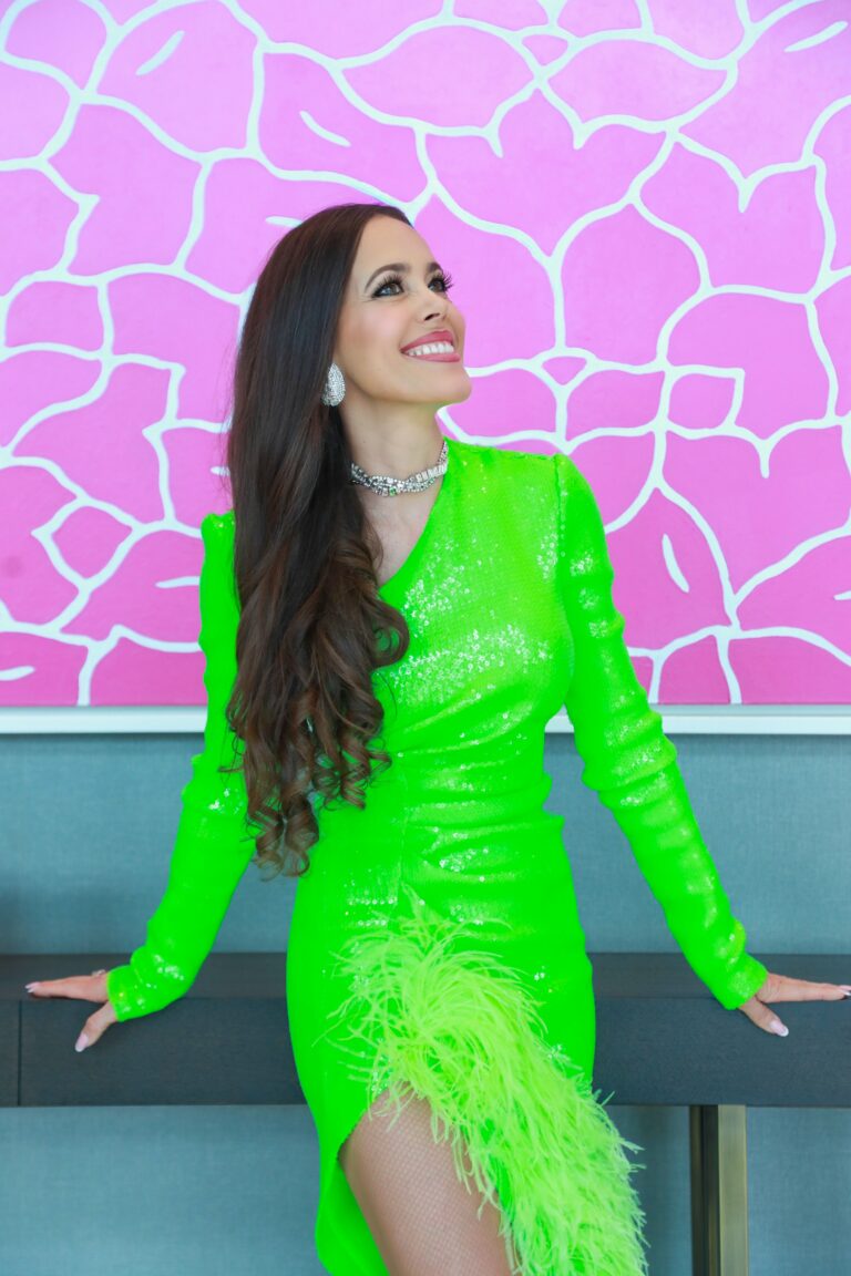 My Look: Neon Green | Sandra‘s Closet